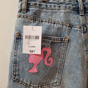 Barbie | Shorts | Barbie Mom Womens Mid Rise Denim Shorts | Poshmark